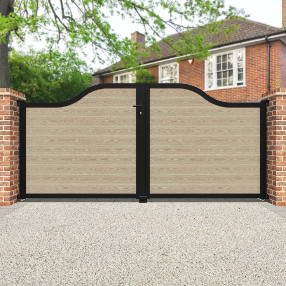 Classic Light Oak Curved Top Driveway Gate – Charles & Ivy