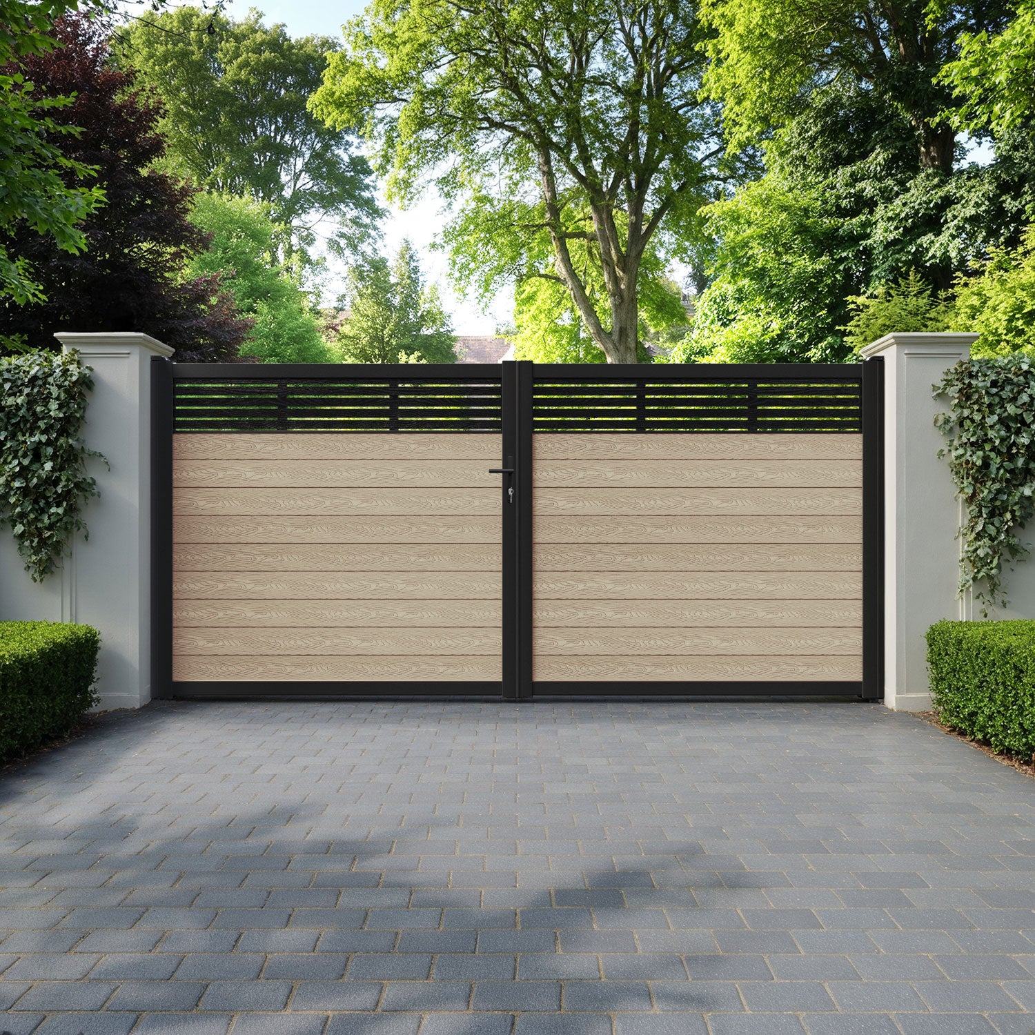 Classic Aspen Straight Top Driveway Gate - Light Oak - Top Screen ...
