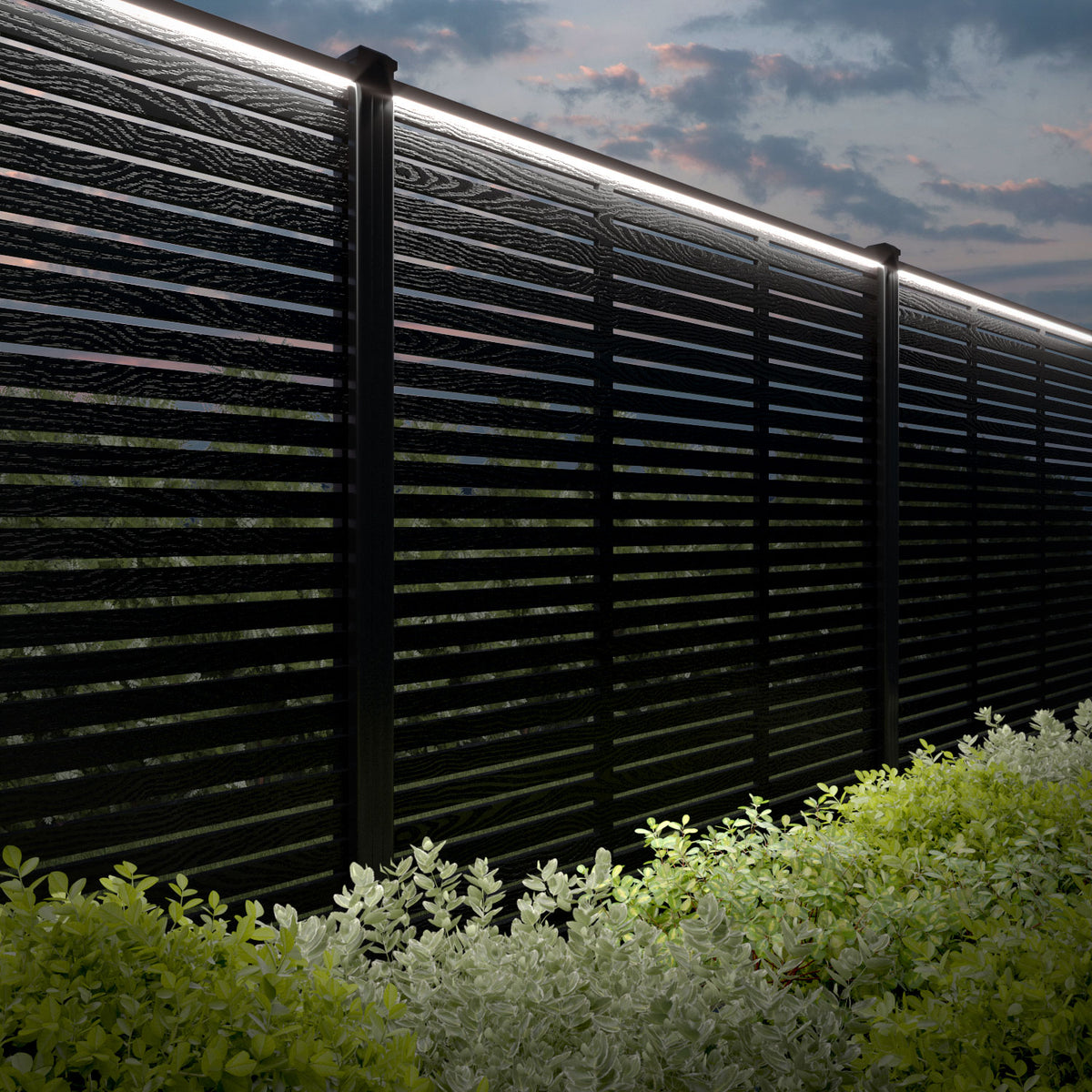 Aspen slatted fence (inc aluminium posts) – Charles & Ivy