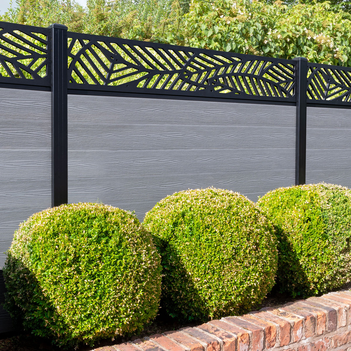 Habitat Fence Screen – Charles & Ivy